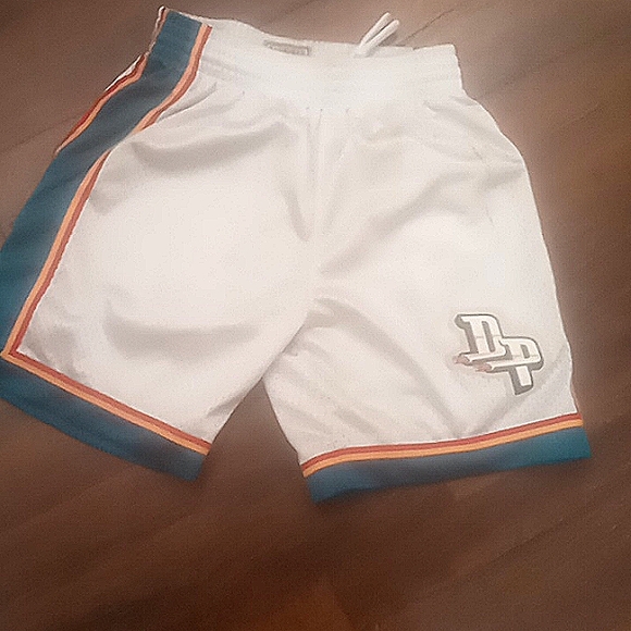 Mitchell & Ness | Pants | Mitchell And Ness Detroit Pistones Shorts ...